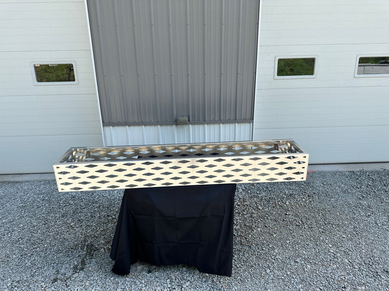 Shovel Baskets: Topside Shovel Box - SRW